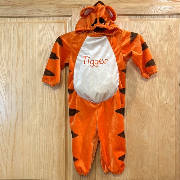 Disney | Costumes | Disney Tigger Costume | Poshmark